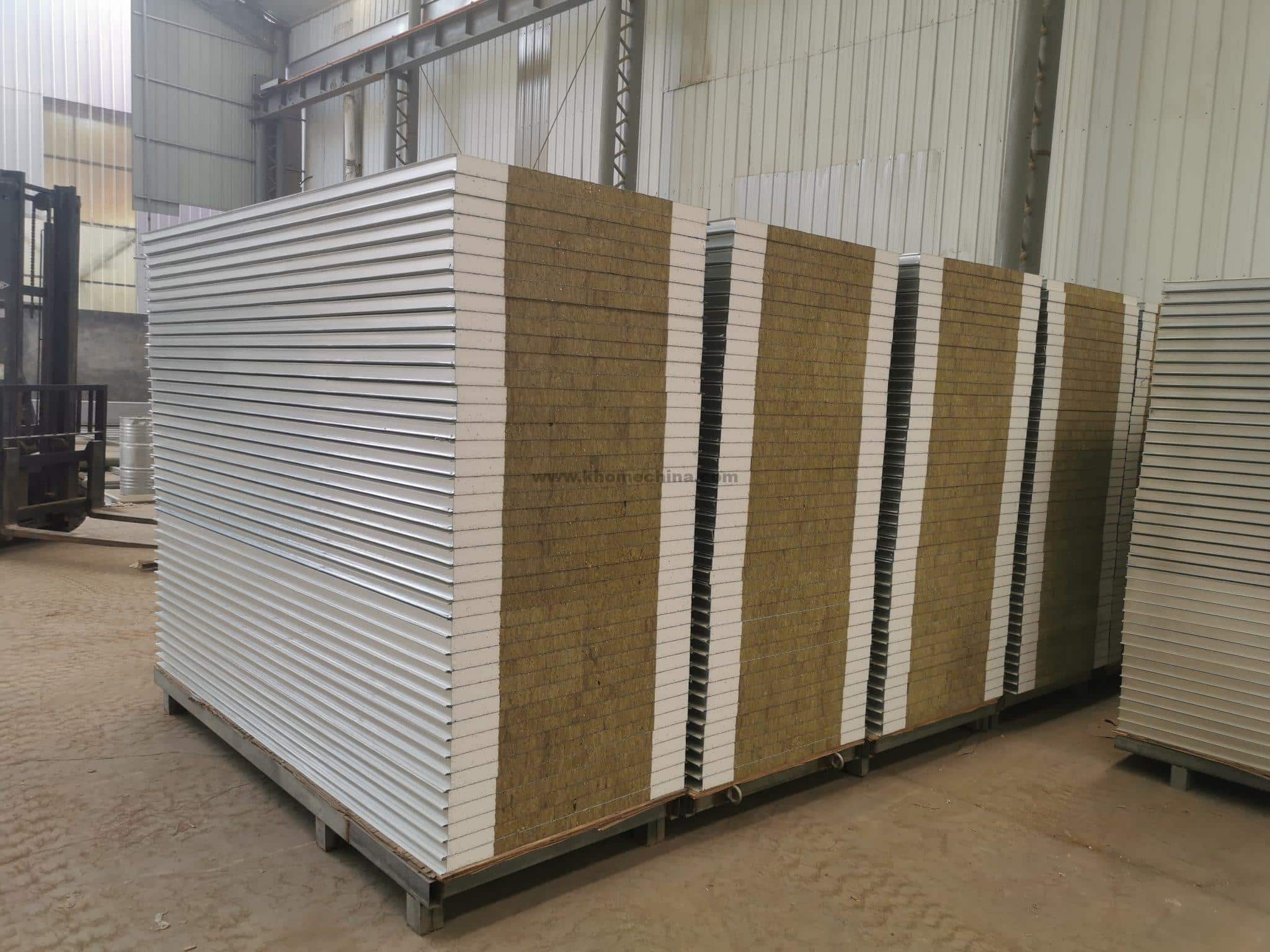 Sandwich Panels Option For Prefabricated Buildings | K-HOME